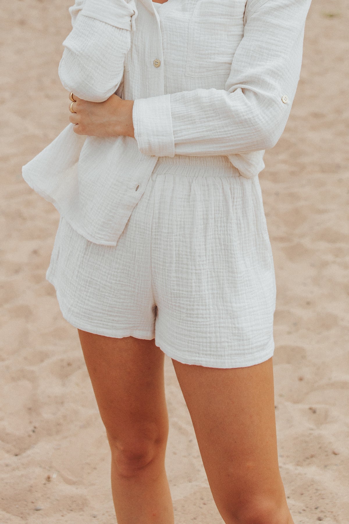 Leona Gauze Short in Cream | Grace + Gather